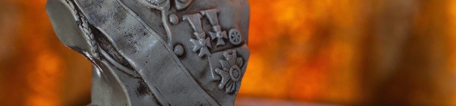 Priore – Sobre Nomes